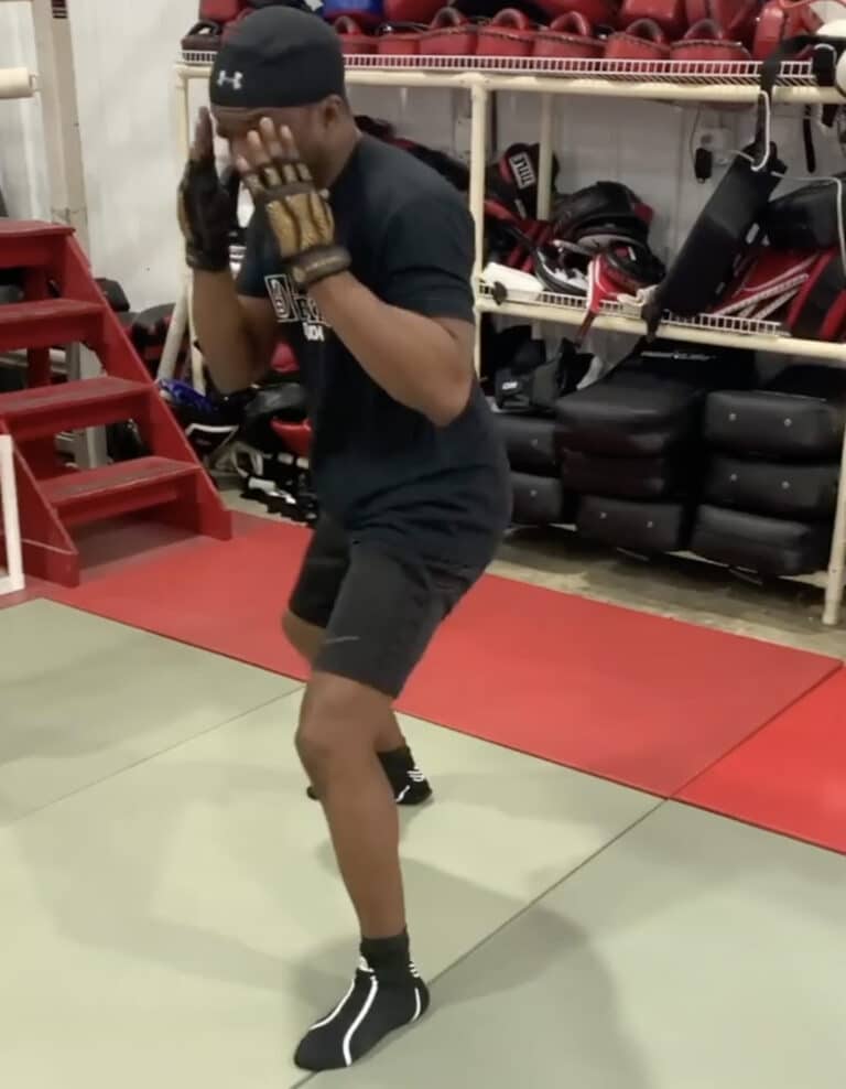 Peekaboo Boxing Style - Boxing Daily