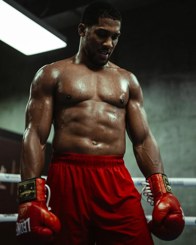 Best British Heavyweight Boxers of All Time - Boxing Daily